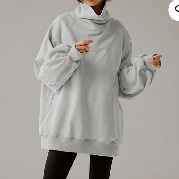 LIT Activewear | Tops | Whisper Oversized Turtleneck Sweatshirt Cloud ...
